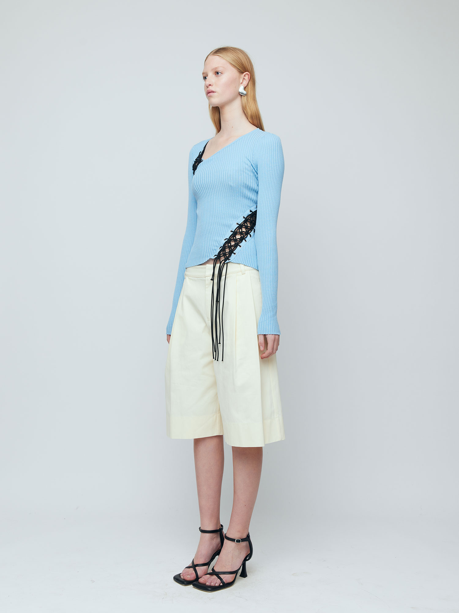 Chloe Top Icy Blue – Wynn Hamlyn